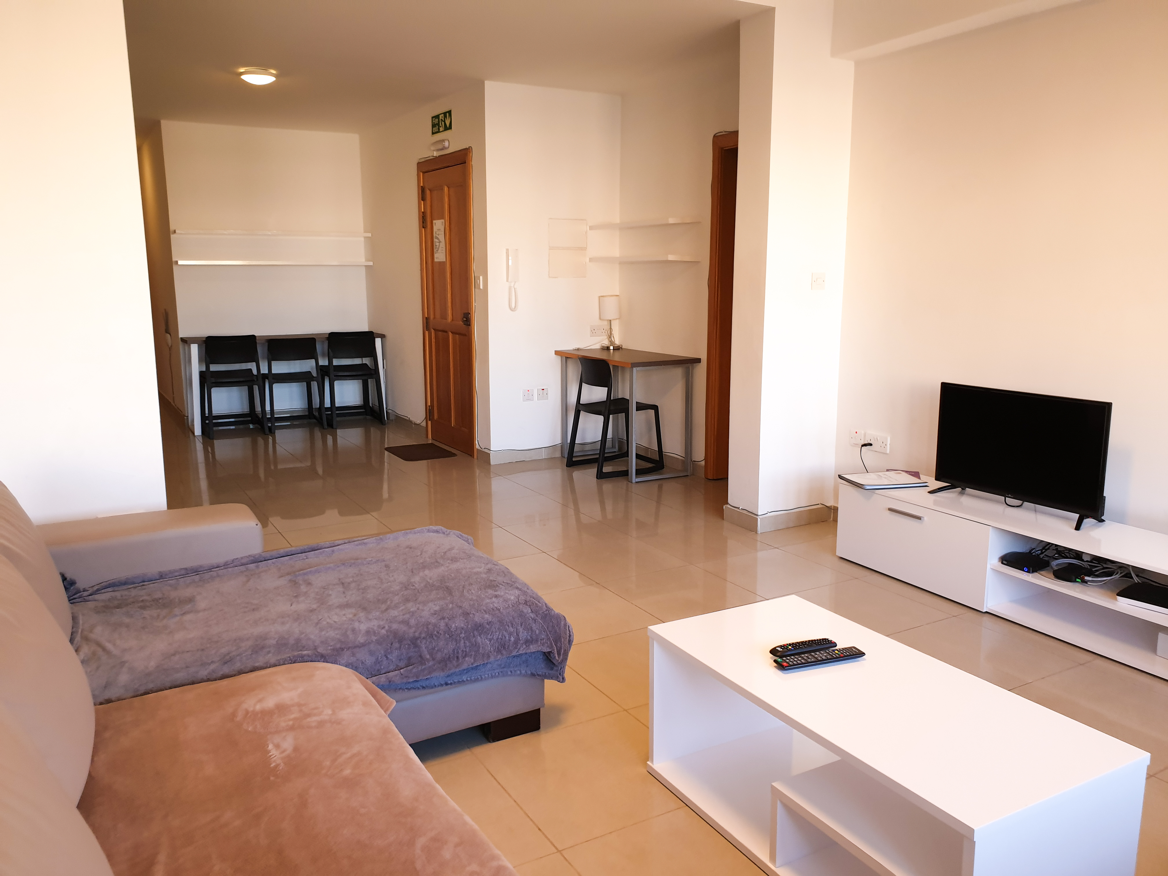 Gallery - AM Language - AM Language